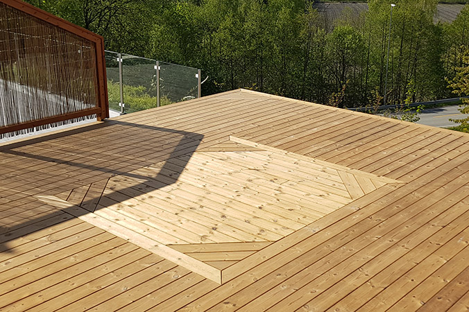 Hjem - Forside - Saga Wood